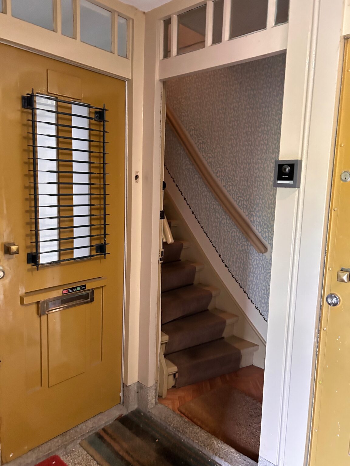 Anne Frank Home Merwedeplein – I Becoming Dutch